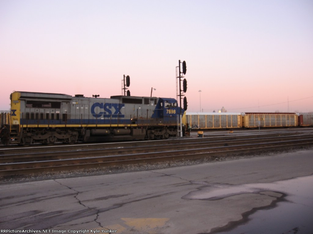 CSX 7898